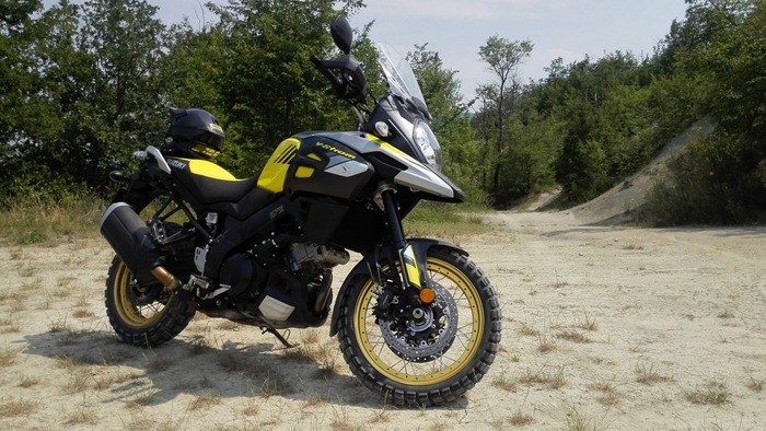 Anlas Capra RD e Capra X: prova su strada e offroad - News - Moto.it