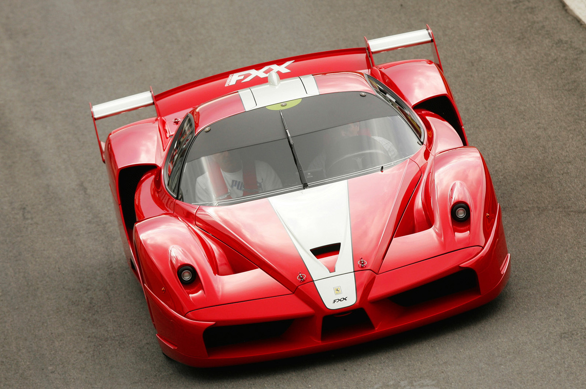 Schumacher, all'asta la Ferrari FXX - News - Automoto.it