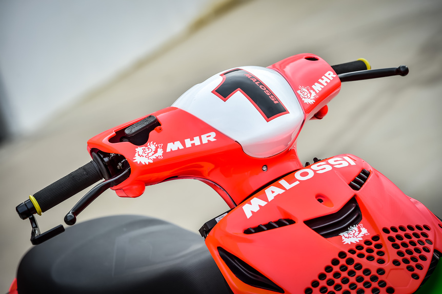 Malossi Day 2015, in pista con gli scooter preparati - News - Moto.it