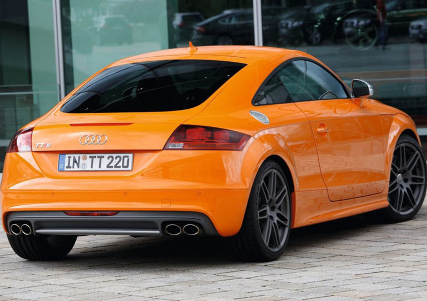 Audi TTS Coupé 2.0 272 CV TFSI quattro (05/2010 - 06/2014): prezzo e ...