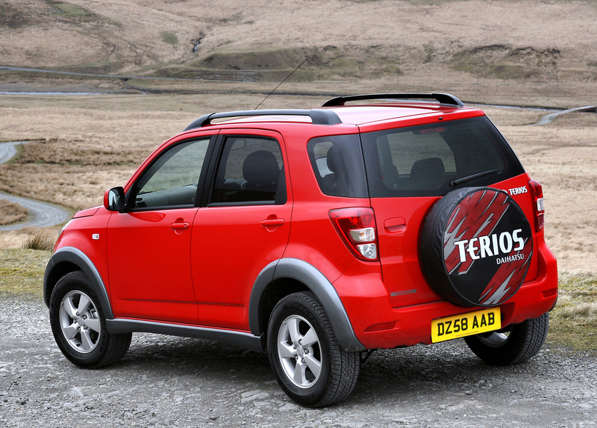 Daihatsu Terios 1.5 4WD SX (04/2006 - 02/2009): prezzo e scheda tecnica ...