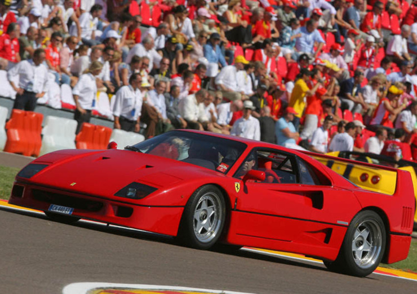 Ferrari F40 Coupé F40 cat (01/1990 - 10/1993): prezzo e scheda tecnica ...