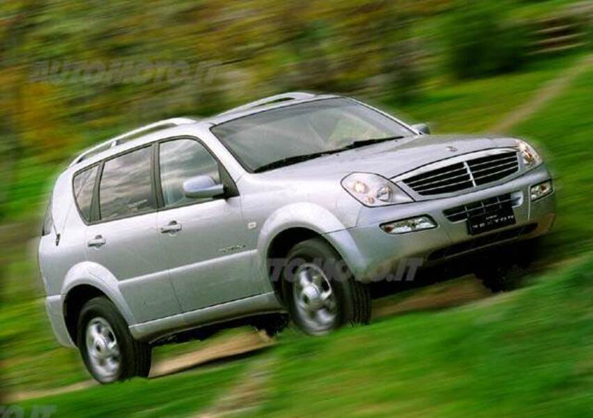 Ssangyong Rexton 2.7 XDi cat Plus (04/2004 - 04/2005): prezzo e scheda ...