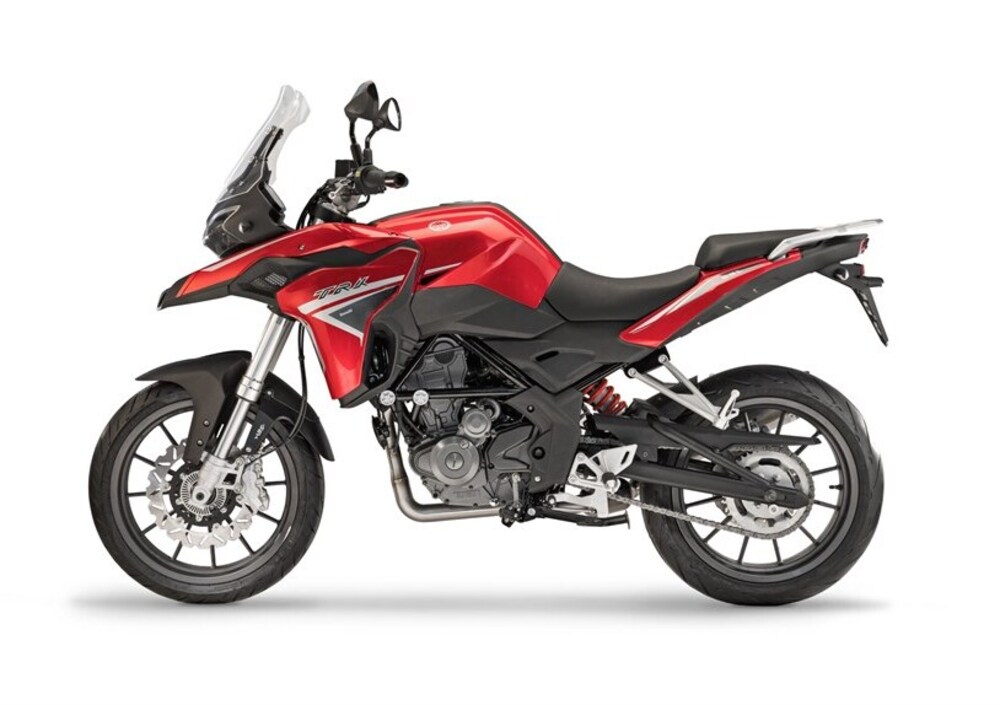 Benelli TRK 251 (2019 - 20), prezzo e scheda tecnica - Moto.it