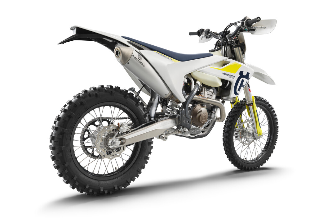 Husqvarna FE 250 (2019), prezzo e scheda tecnica - Moto.it