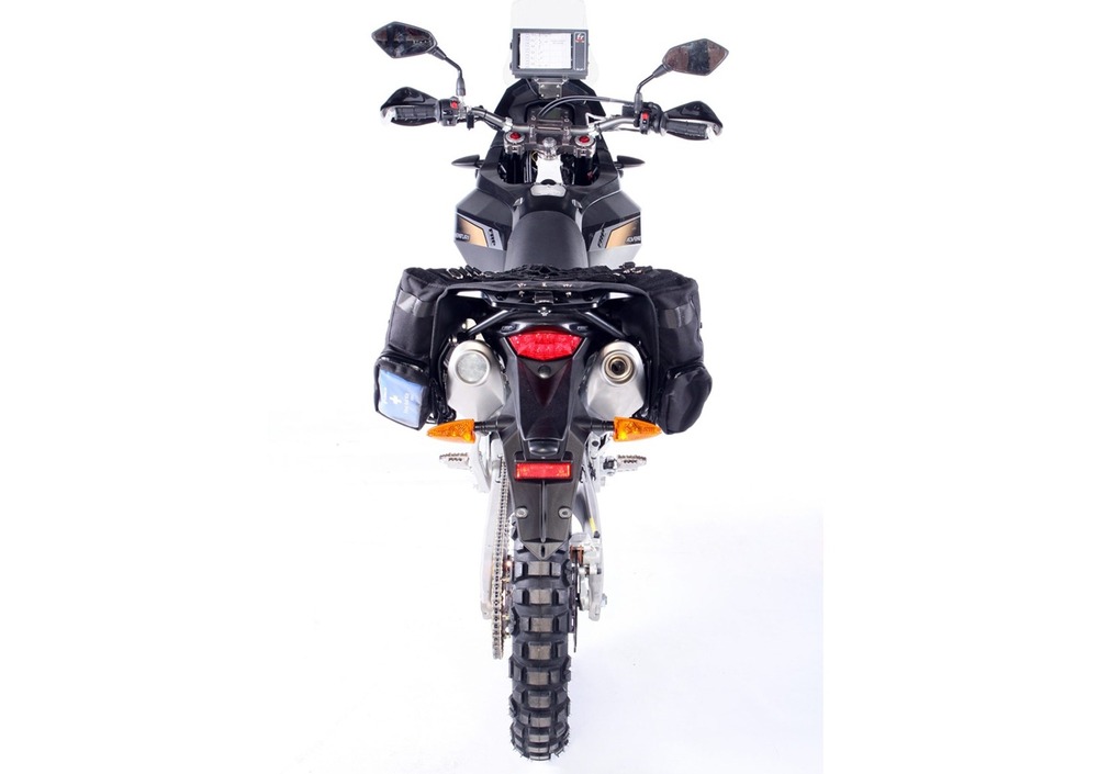 CCM Motorcycles GP 450 Adventure (2014 - 15), prezzo e scheda tecnica ...