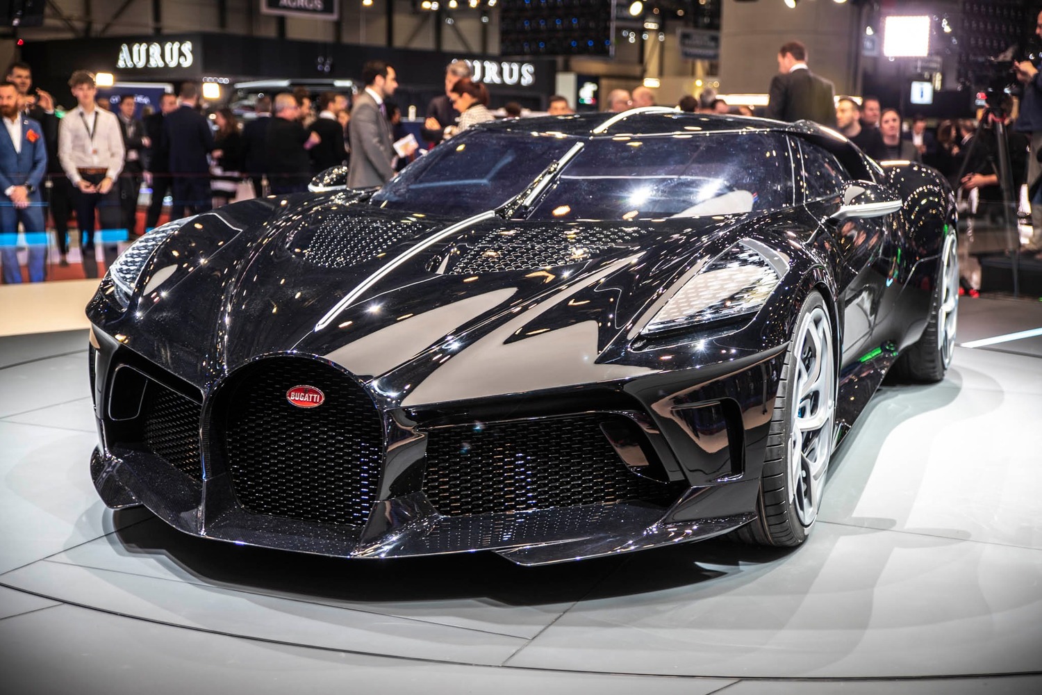 Bugatti “La Voiture Noire” al Salone di Ginevra 2019 - News - Automoto.it