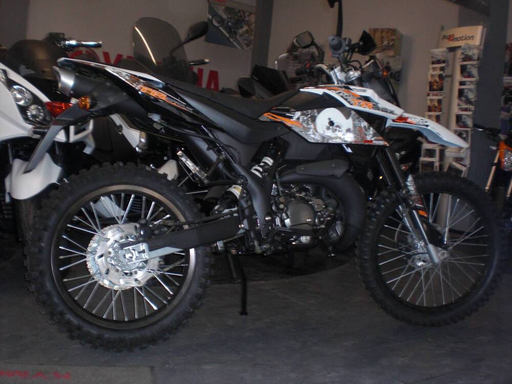Vendo KSR Moto TR 50 X 2T (2014 - 17) nuova a Montebelluna (codice ...