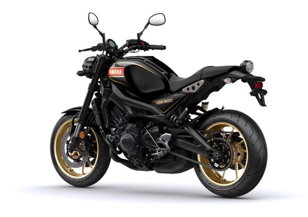 Yamaha XSR 900 80 Black (2020), prezzo e scheda tecnica - Moto.it