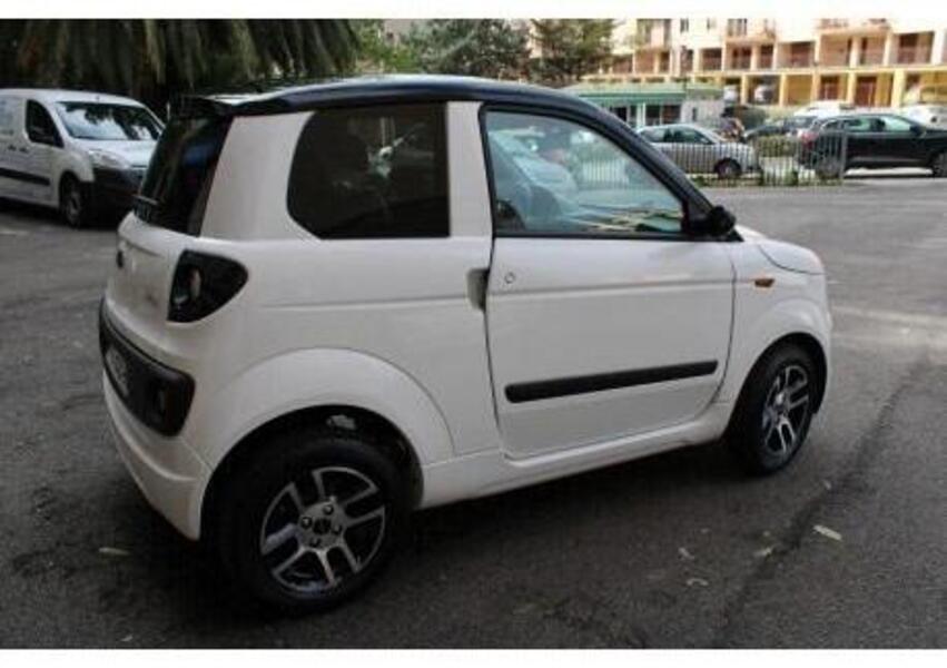 Microcar MGO 6 - Catalogo e listino prezzi Microcar MGO 6 - Automoto.it