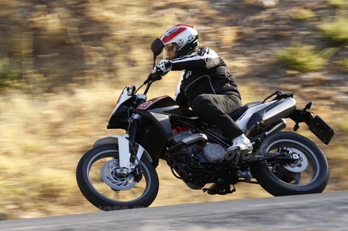 Prova Husqvarna TR 650 Strada e Terra - Prove - Moto.it