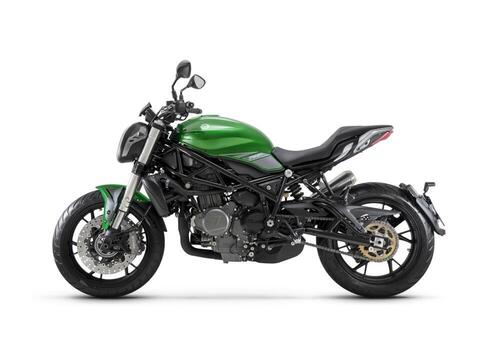 QJ SRG 700. Ecco il nuovo motore Benelli 700 che fa perdere peso - News ...