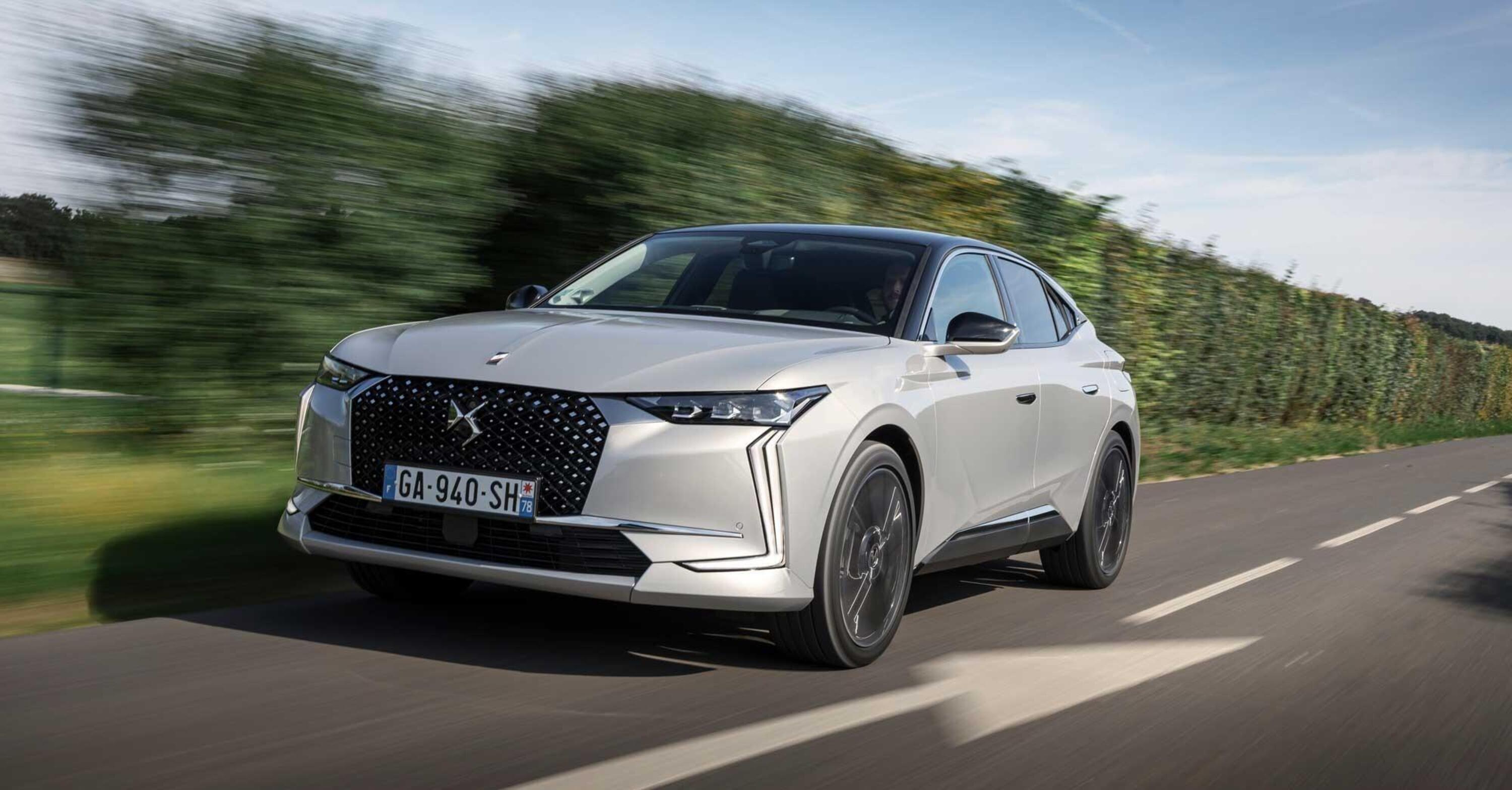 Stellantis mostra la DS 4 nei suoi dettagli - News - Automoto.it
