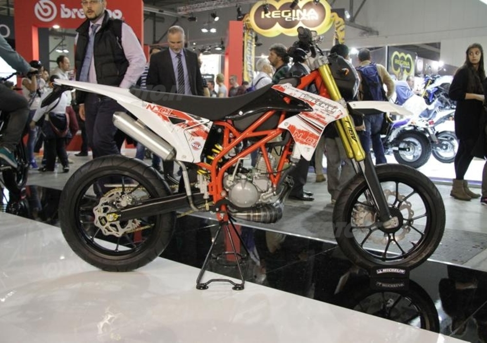 EICMA 2013. Valenti 50 Enduro e Supermoto S.01 e N.01 - News - Moto.it