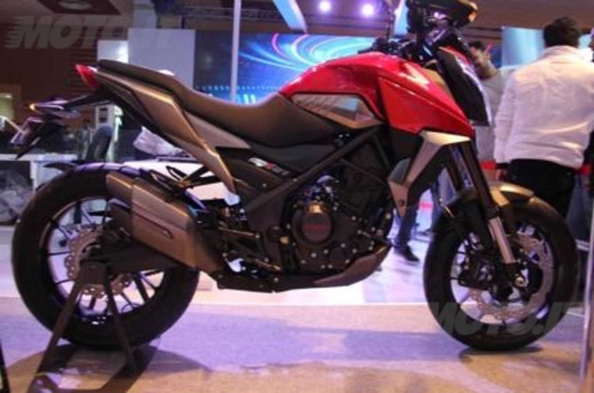 Honda CX-01, una proposta trasversale - News - Moto.it