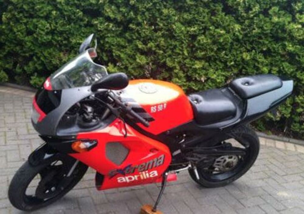 Aprilia RS 50 Extrema (1992 - 99), prezzo e scheda tecnica - Moto.it