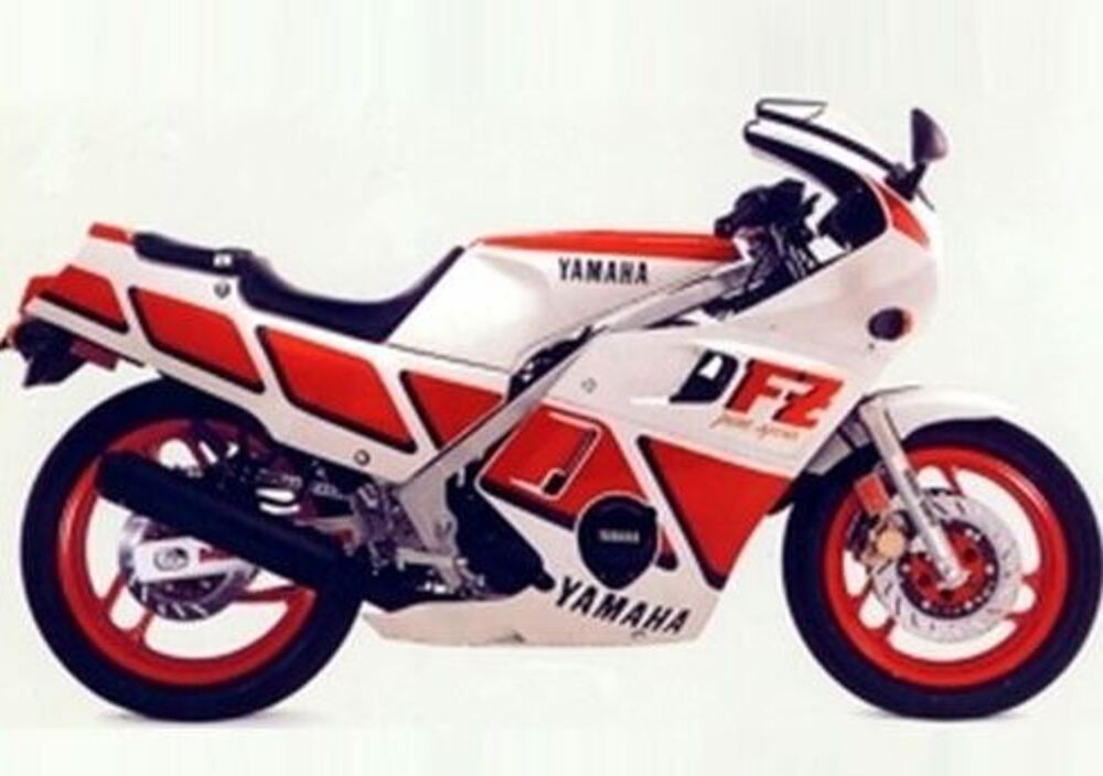 Yamaha FZ 600, prezzo e scheda tecnica - Moto.it