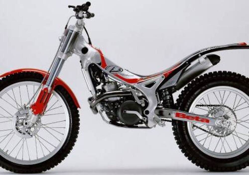 Betamotor REV-3 125 (2000 - 01), prezzo e scheda tecnica - Moto.it