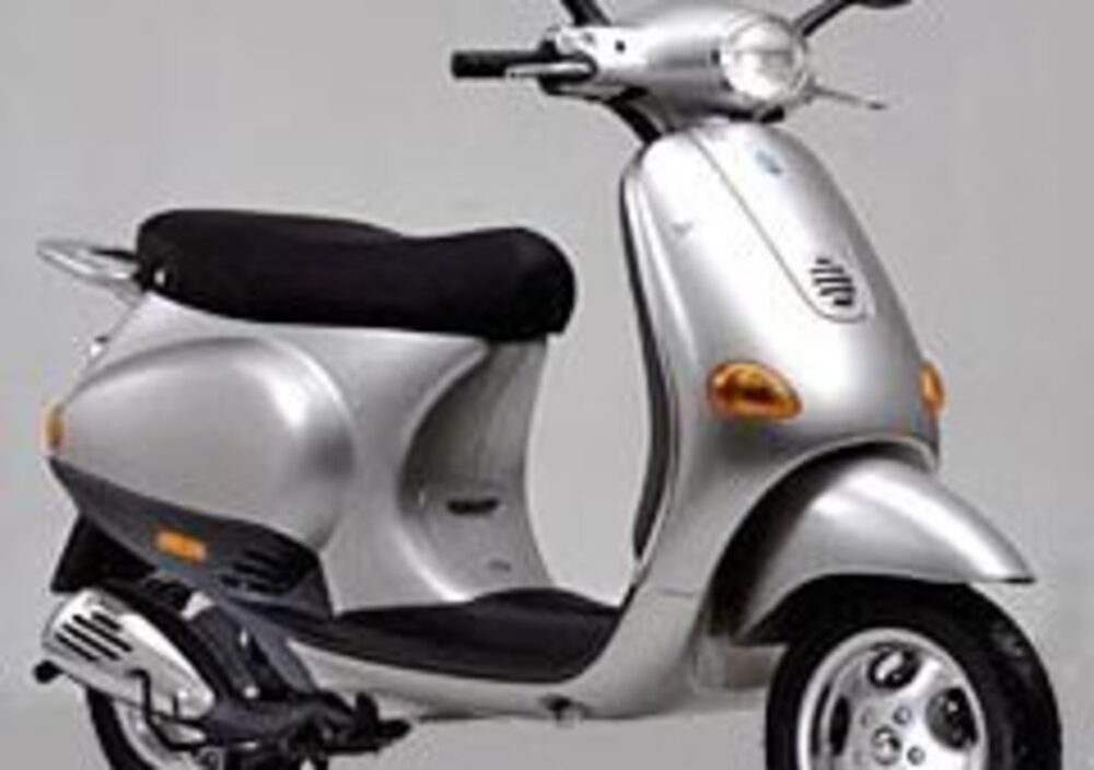 Vespa 50 Et4 2001 Prezzo E Scheda Tecnica Moto It