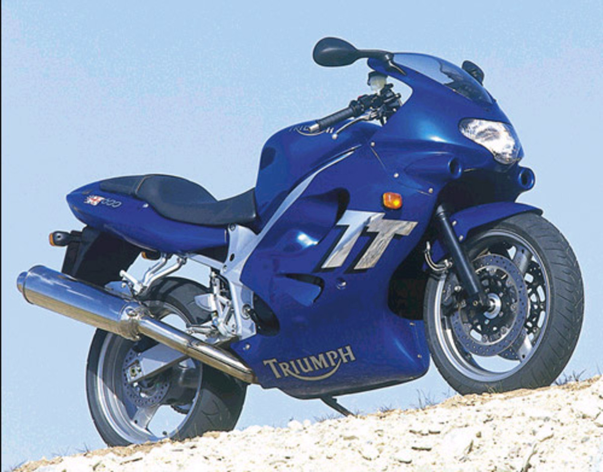 Triumph TT 600 (2002 - 03), prezzo e scheda tecnica - Moto.it