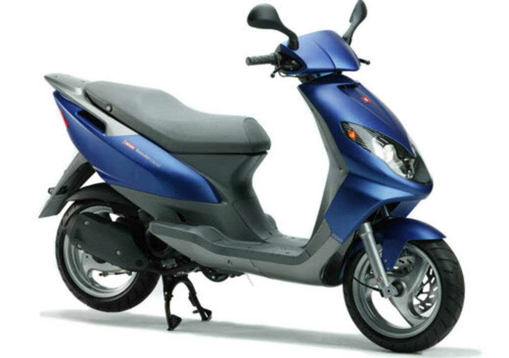 Derbi Boulevard 200, prezzo e scheda tecnica - Moto.it