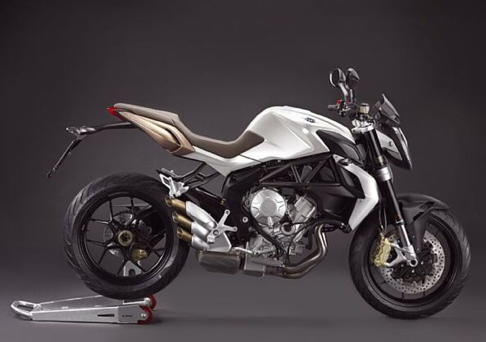 Mv Agusta Brutale 675 Eas Abs 2011 16 Prezzo E Scheda Tecnica