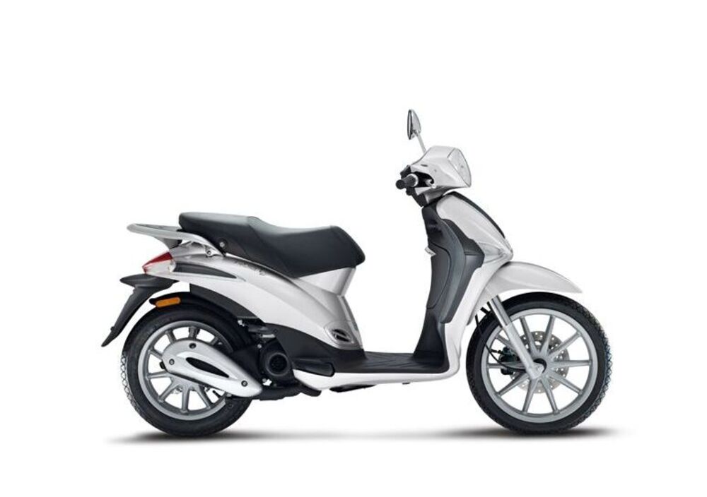 Piaggio Liberty 50 4T (2004 - 16), prezzo e scheda tecnica - Moto.it