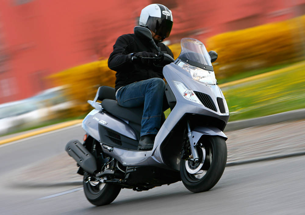 Kymco Dink 200i DD (2007 - 17), prezzo e scheda tecnica - Moto.it