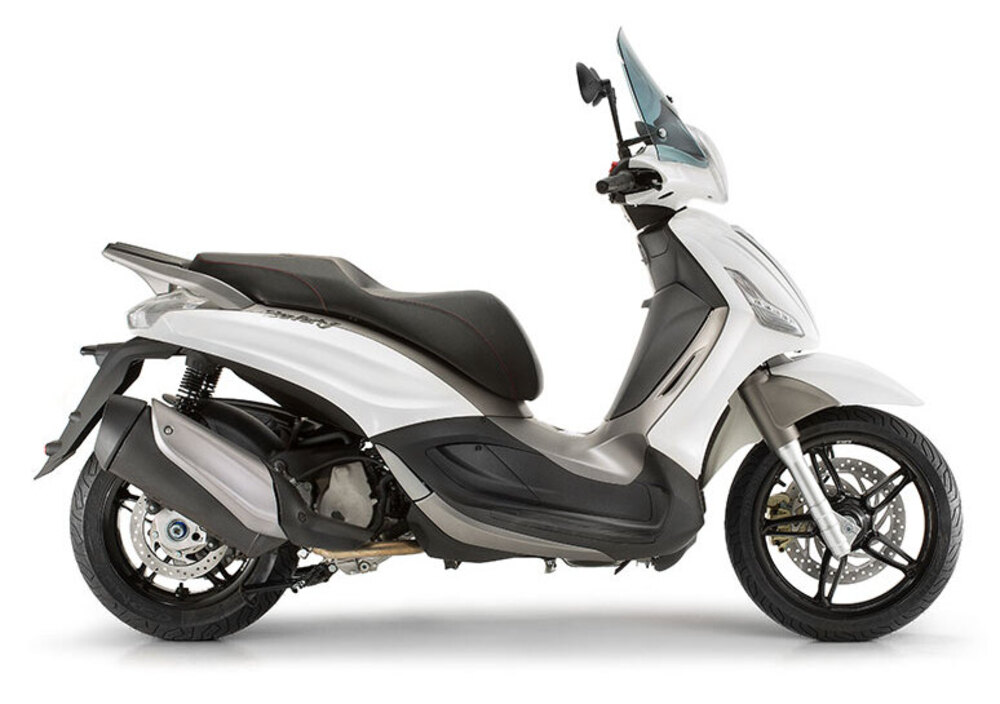 Piaggio Beverly 350 ABS (2016 - 20), prezzo e scheda tecnica - Moto.it