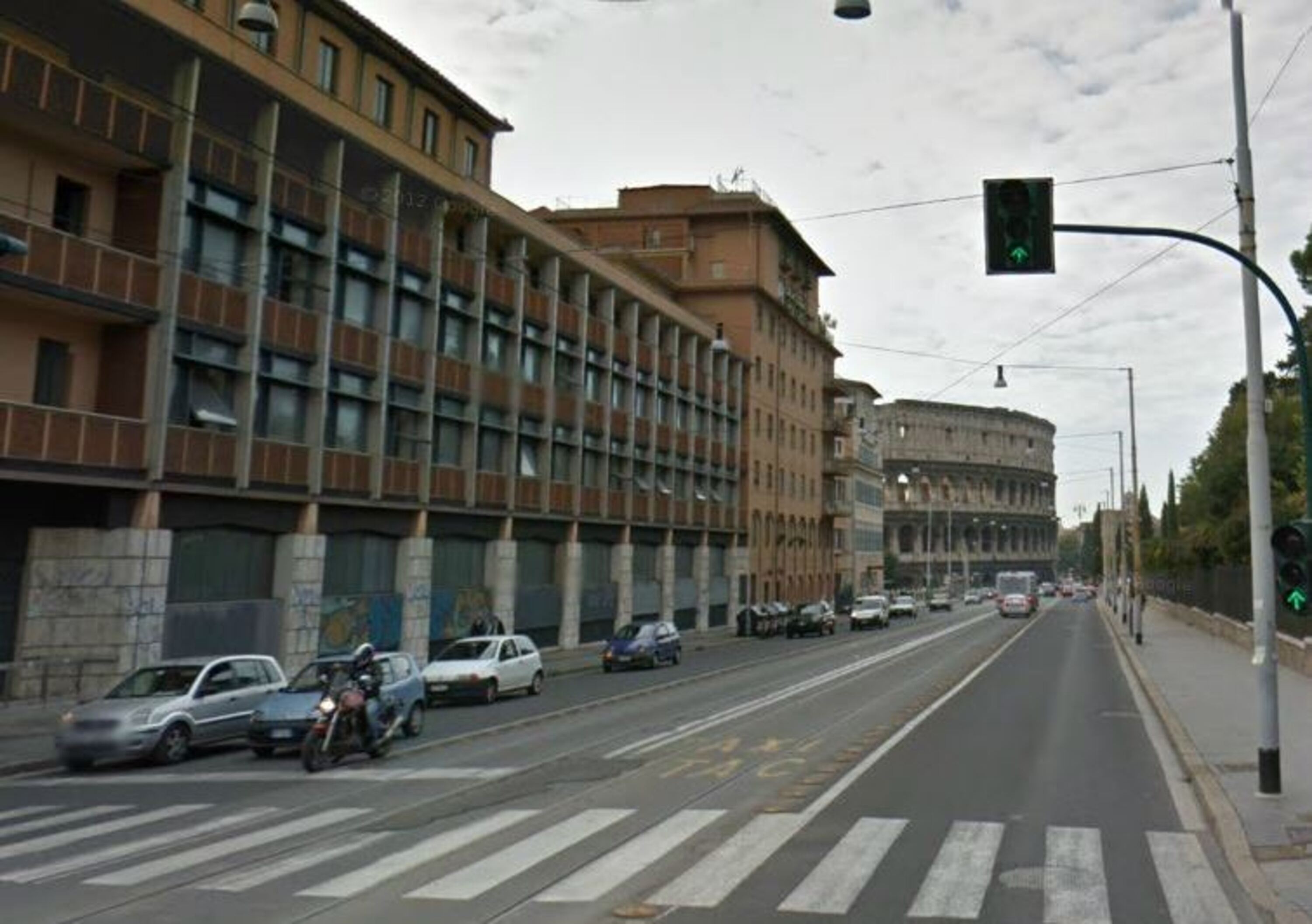 Roma: modifiche alla viabilità in via Labicana - News - Automoto.it
