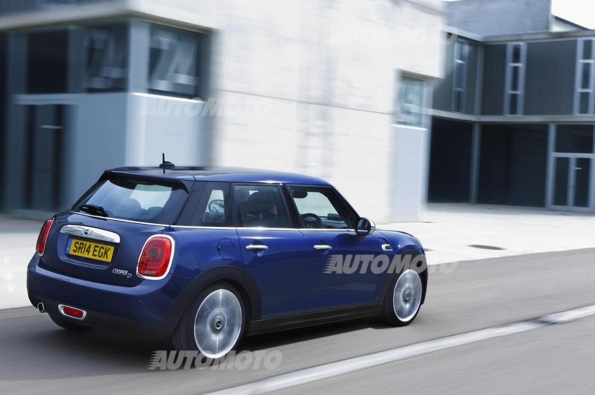 Nuova Mini: ecco la versione a 5 porte - News - Automoto.it