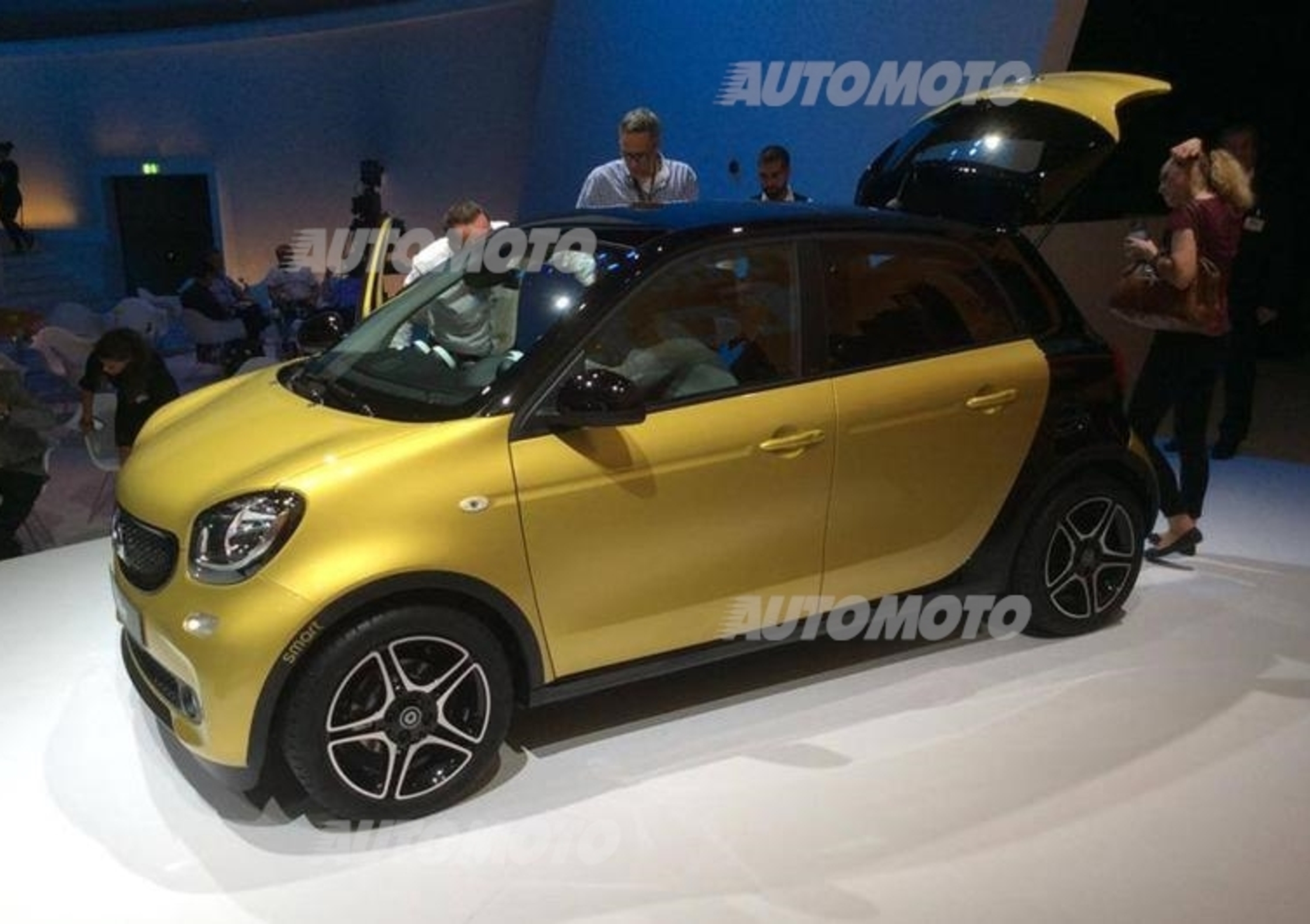 Nuova smart forfour - Saloni - Automoto.it
