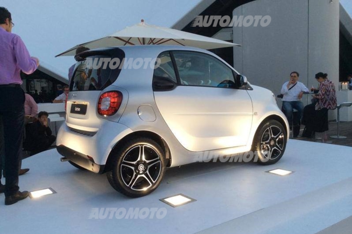 Nuova smart fortwo - Saloni - Automoto.it