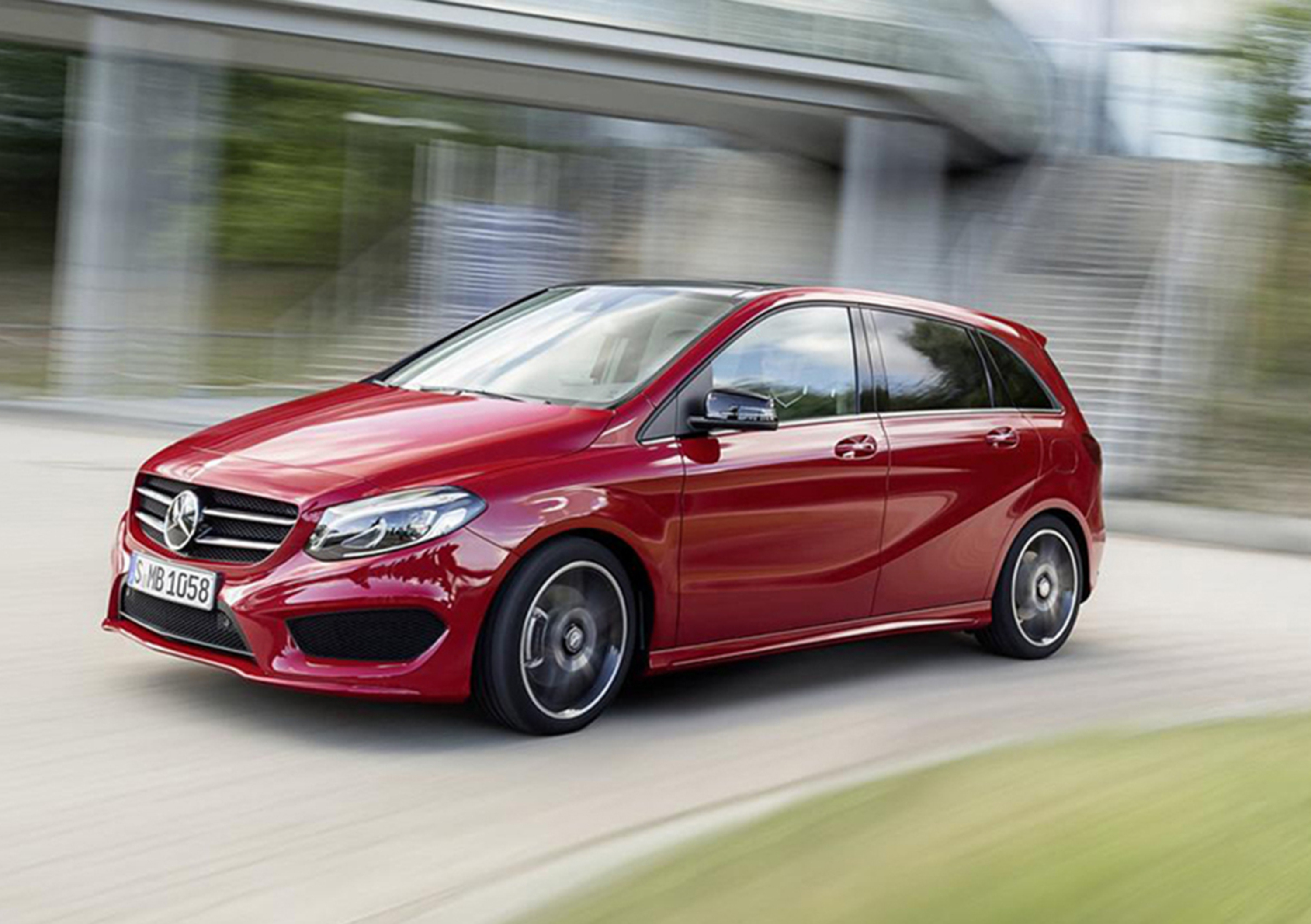 Mercedes-Benz Classe B restyling - Saloni - Automoto.it