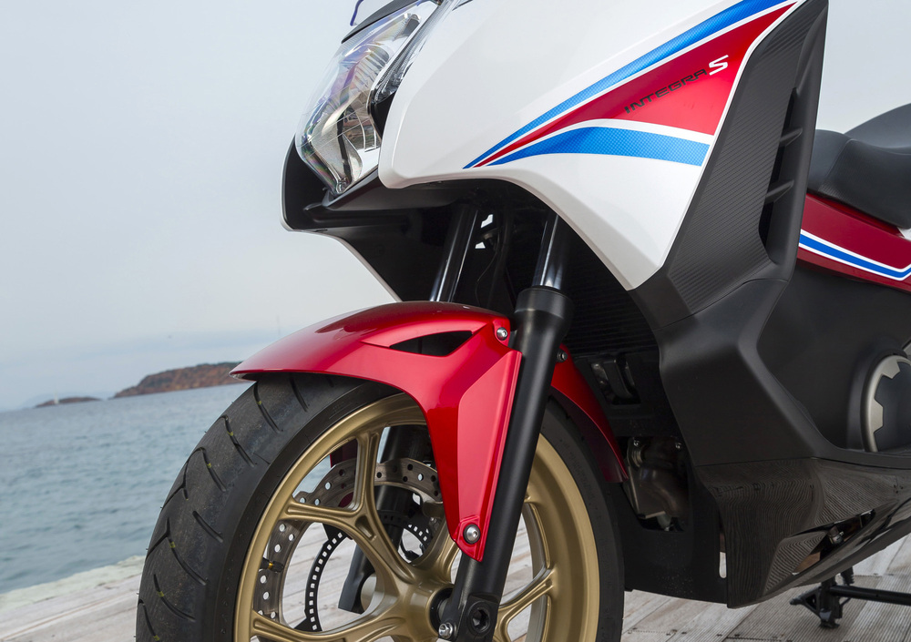 Honda Integra 750 DCT Sport (2017), prezzo e scheda tecnica - Moto.it