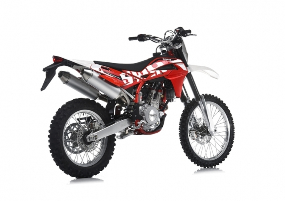 Swm RS 500 R (2017 - 20), prezzo e scheda tecnica - Moto.it