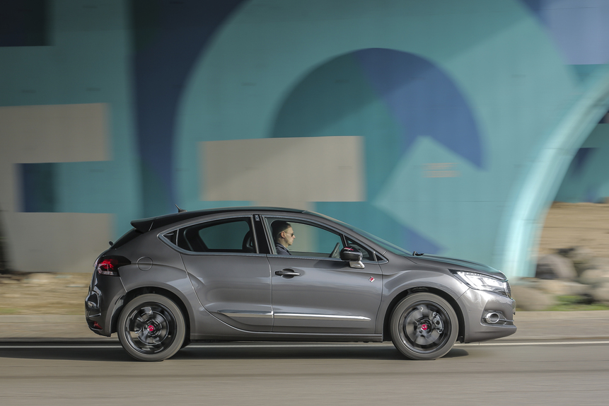 DS4 Performance Line [Video primo test] - Prove - Automoto.it