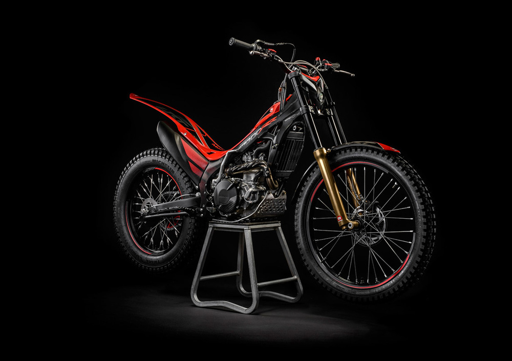 Montesa Cota 4RT 300 RR (2017 - 18), prezzo e scheda tecnica - Moto.it